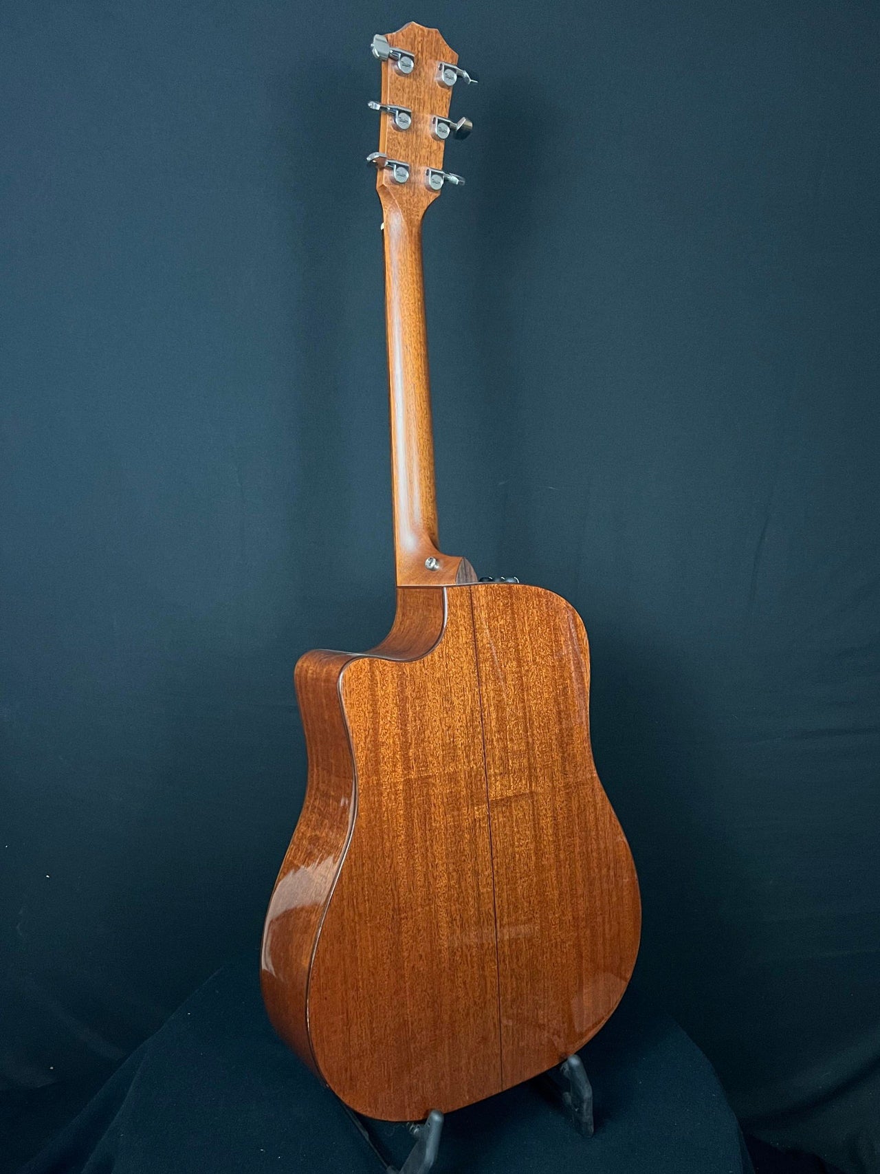 Taylor 510CE Dreadnought Acoustic Guitar | Acoustic Corner